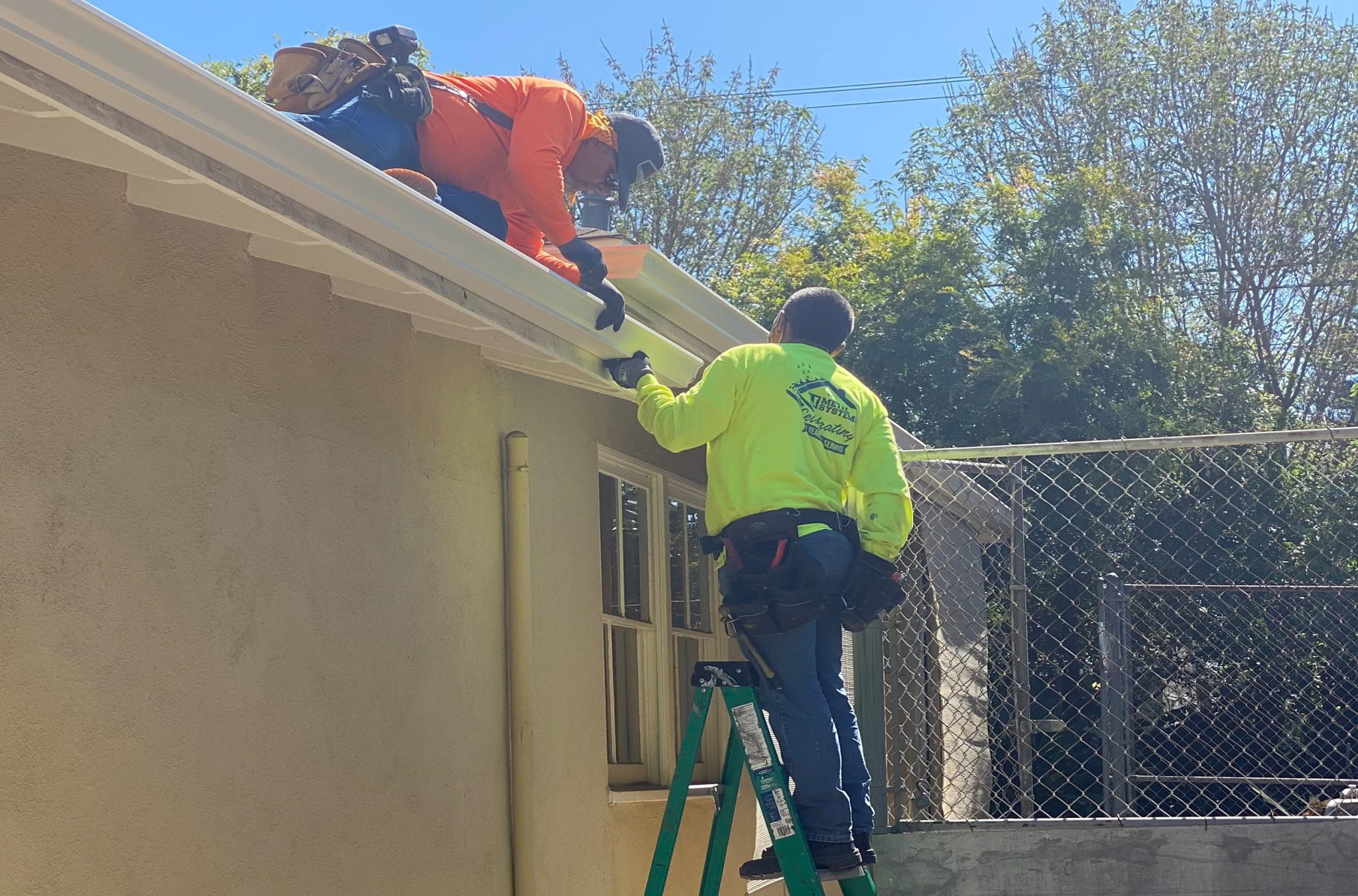 Rain Gutters in Oak View, CA - L.I. Metal Systems